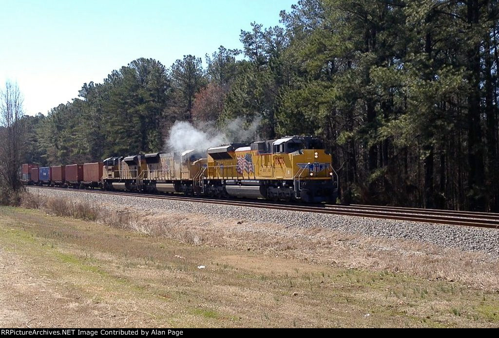 UP SD70's 8836, 3914, and 8735